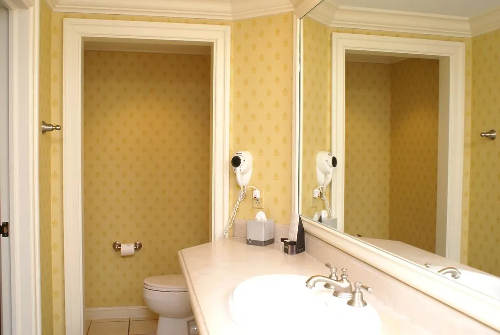 THE COLUMBIA CLUB INDIANAPOLIS | LOW RATES, NO HIDDEN FEES